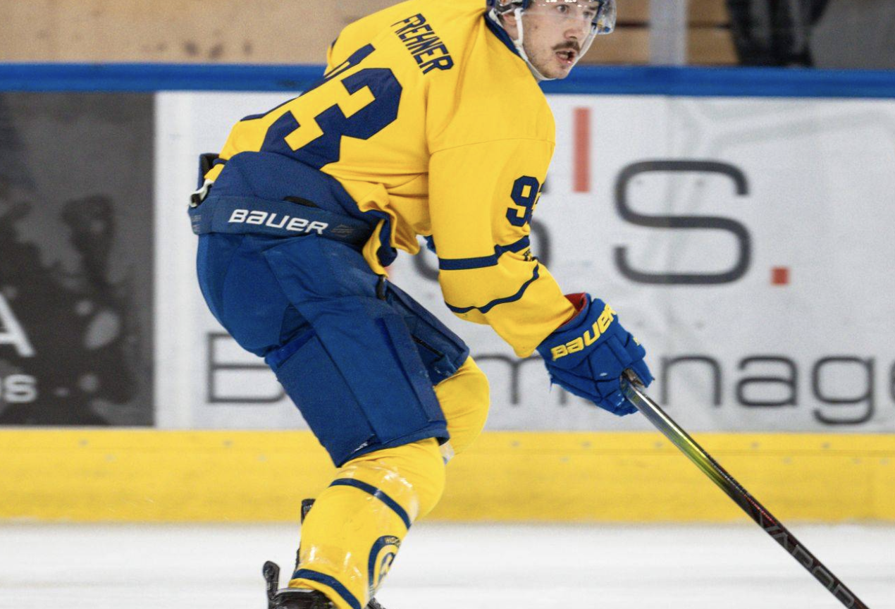 SwissHabs | Davos prolonge Yannick Frehner